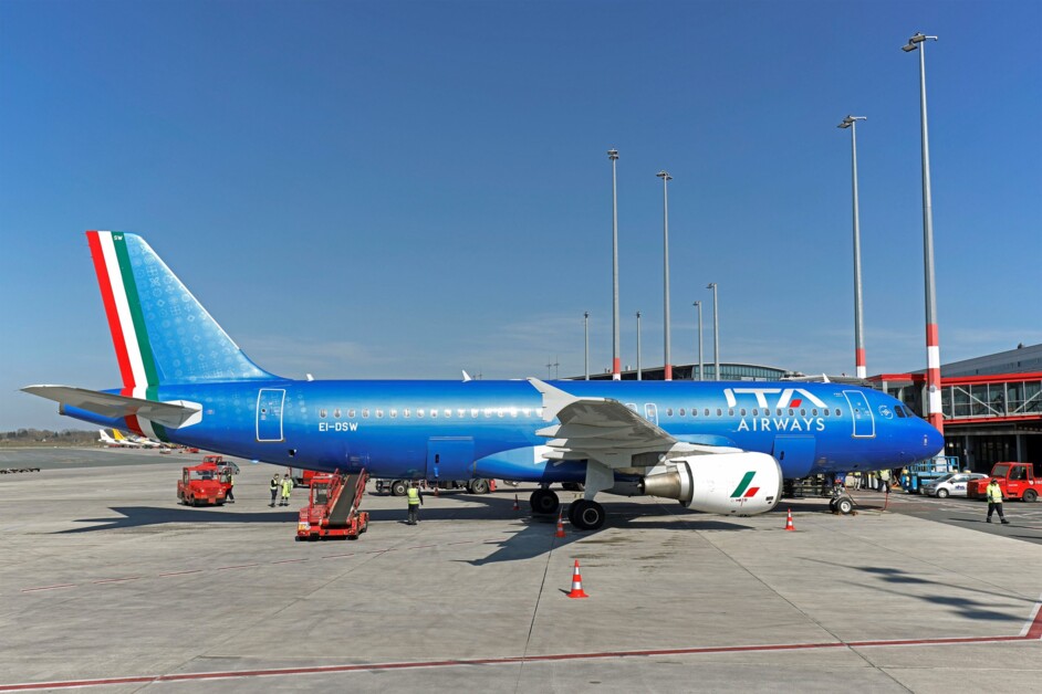 ITA Airways celebrating maiden flight to Milan | News | Hamburg Business